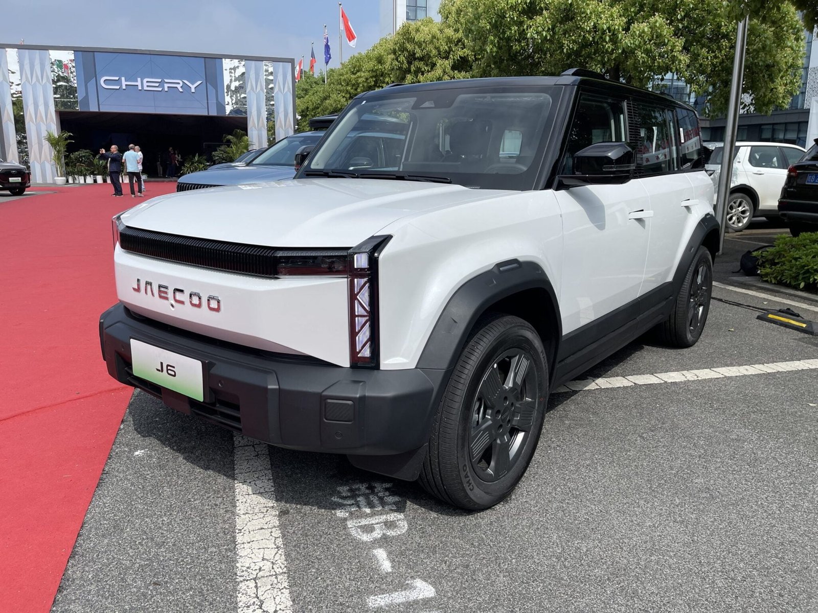 JAECOO J6 Price in Nepal: All You Need to Know About This Electric SUV ...